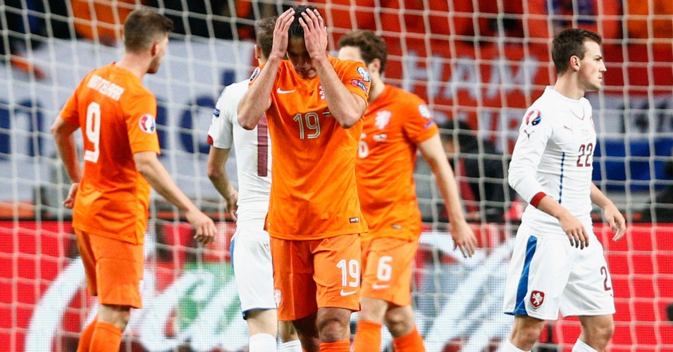 Holland's Euro 2016 failure means Oranje is the new cack | TEAMtalk
