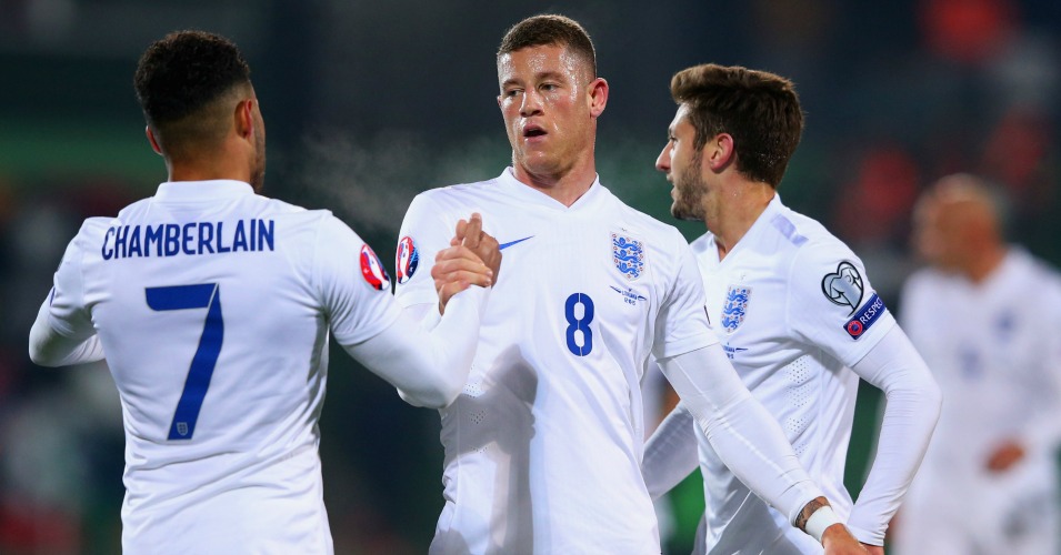 Barkley and Oxlade-Chamberlain help England stay perfect | TEAMtalk