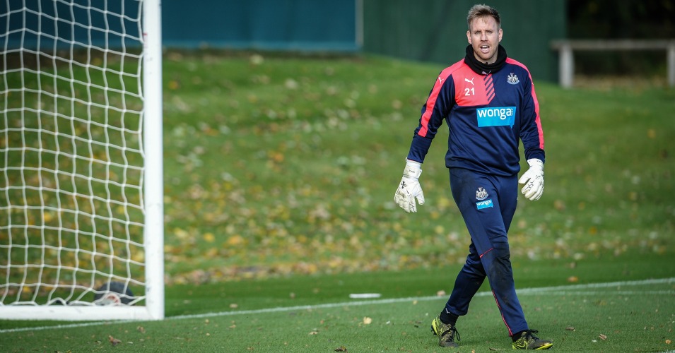 Elliot injury plunges Newcastle further into keeper crisis | TEAMtalk