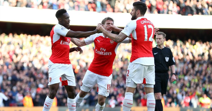 Wenger gives verdict on Welbeck and Giroud struggles | TEAMtalk