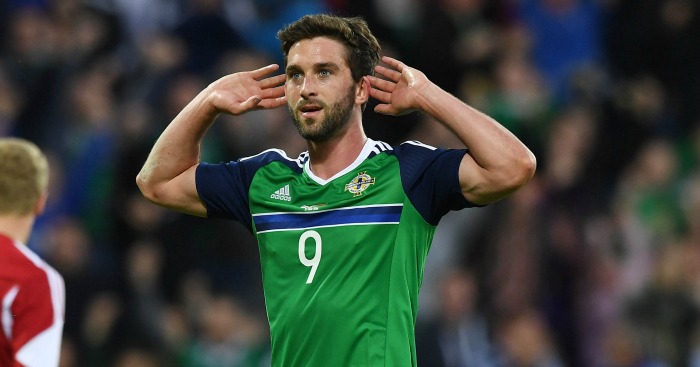 Will Grigg's on fire, Hamburg fans are captivated | TEAMtalk