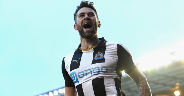 Newcastle striker Daryl Murphy joins Nottingham Forest | TEAMtalk