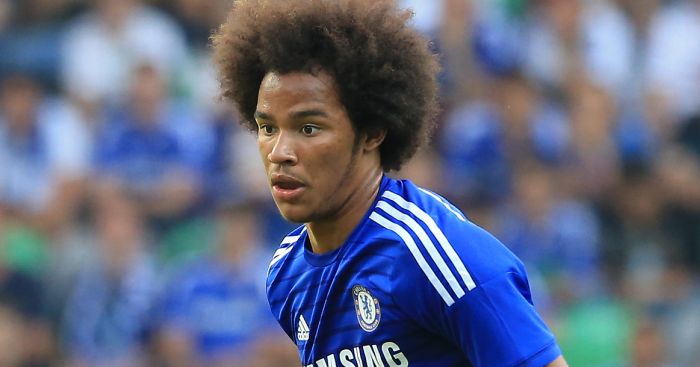 Leeds have signed Chelsea midfielder Izzy Brown on loan.