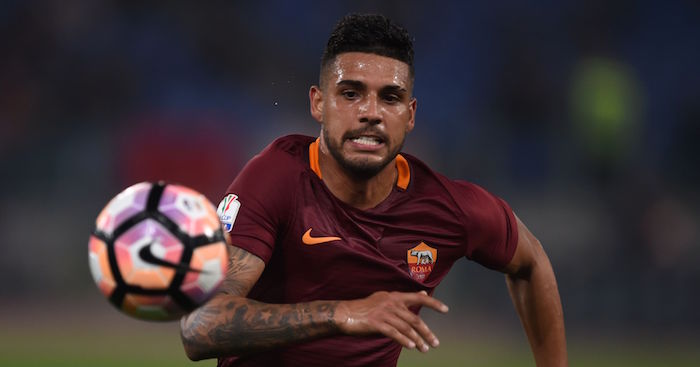 Liverpool look to reach compromise deal for €25m-rated Roma left-back ...