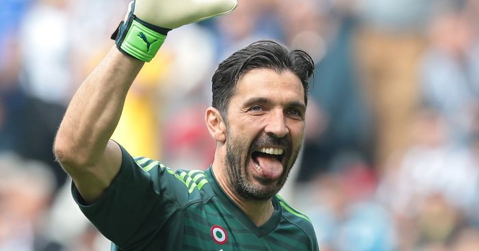 Buffon names his top three keepers, only one plays in England
