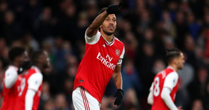 Arsenal survive late scare after Aubameyang inspires victory over Everton