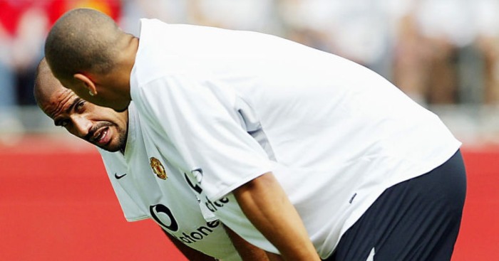 Ferdinand picks out huge 'problem' Veron faced at Man Utd