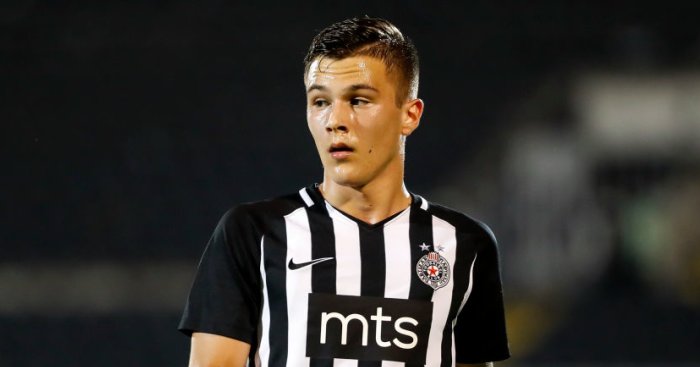Man Utd close to €12m deal for winger who faced them in Europa League