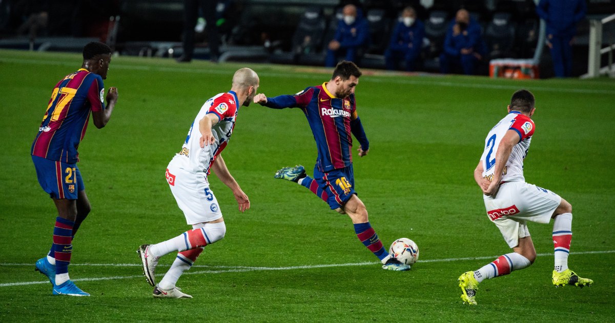 World Cup winner gives three reasons why Messi should choose Man City