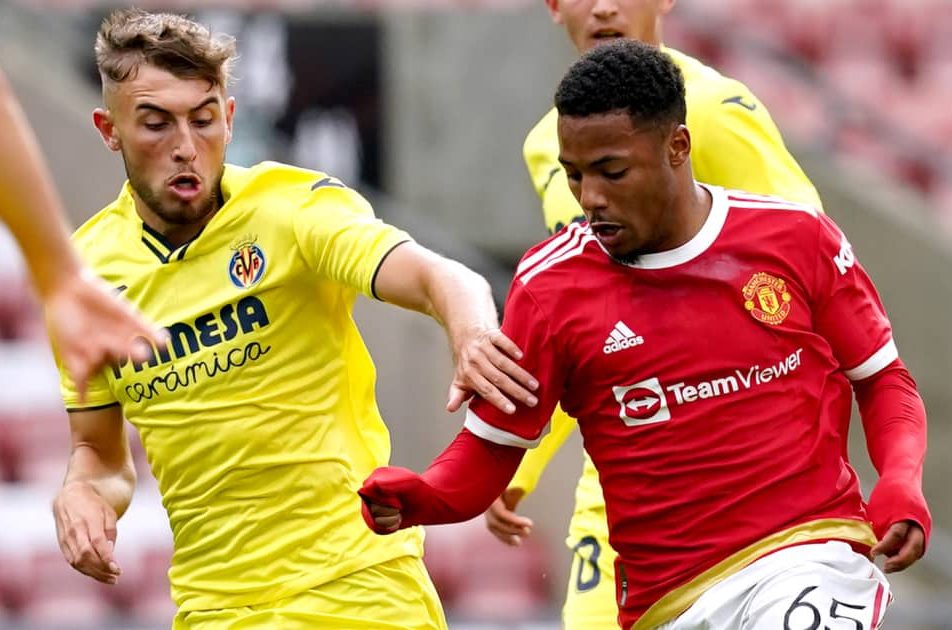 Man Utd complete late Dillon Hoogewerf transfer with finer details ...