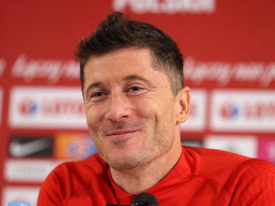 Robert Lewandowski reaches agreement in principle with exciting next club