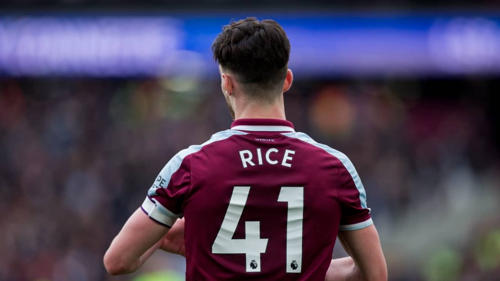 Multiple clubs in fierce battle for £150million man Declan Rice, but ...