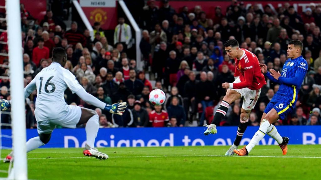 Cristiano Ronaldo makes more history as he acts as Man Utd rescuer-in ...