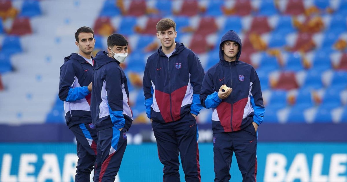 Wolves handed big chance to land Barcelona star as Jorge Mendes plots ...