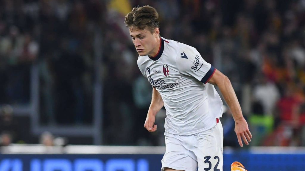 Bologna chief resigned to exit of Southampton, Spurs midfield target ...