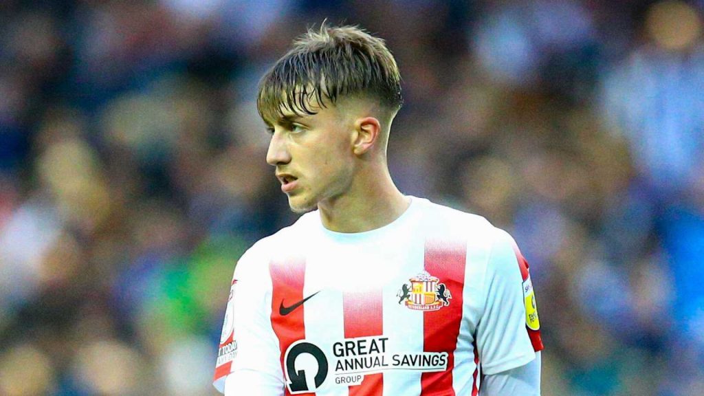 Jack Clarke 'delighted' to secure permanent Sunderland move from ...