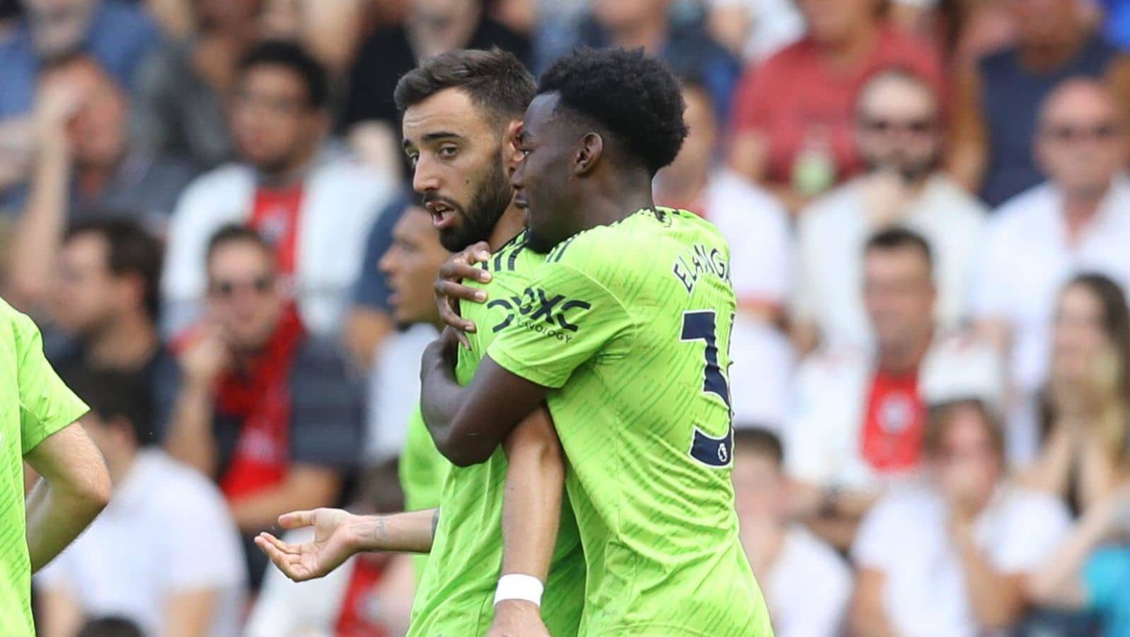 Bruno Fernandes earns pundits praise for outstanding volley but Paul ...
