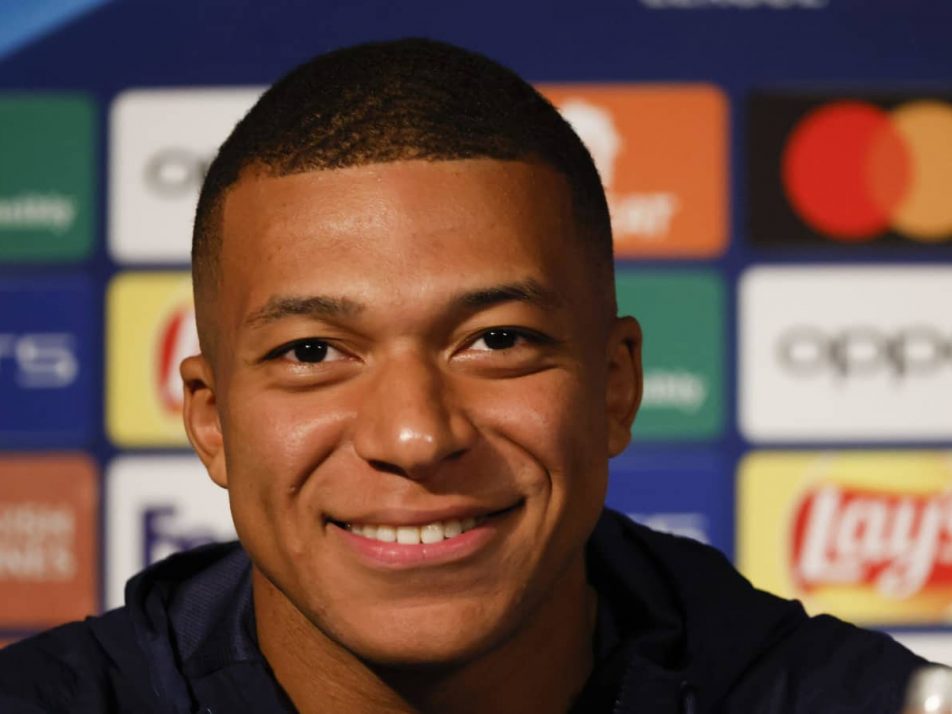 Mbappe fuels spectacular Man Utd transfer rumours with seven-word ...