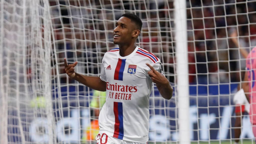 Explosive winger Tete reveals big plans at Leicester as Foxes announce ...