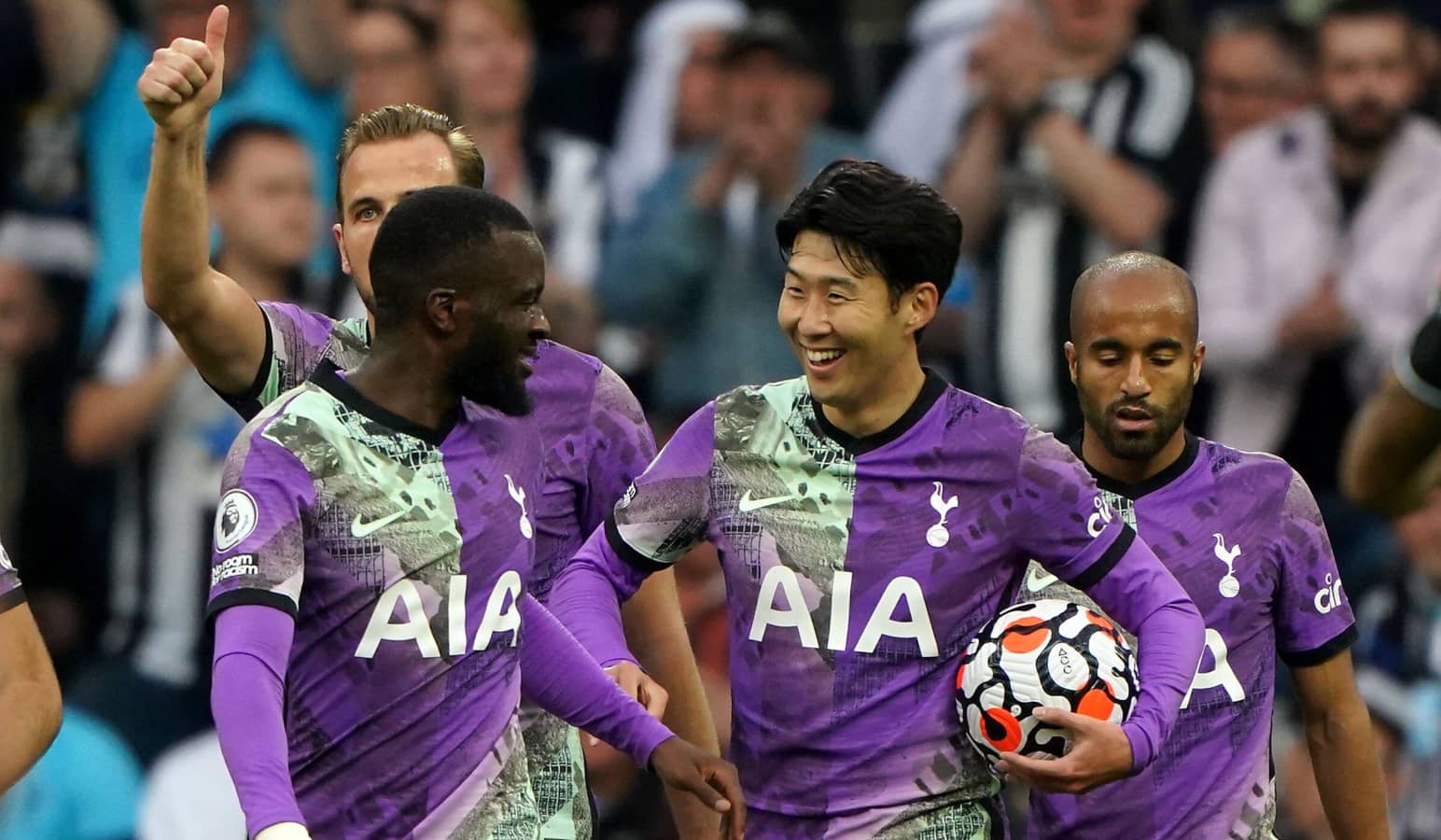 Collapsed Tottenham deal to saddle new Spurs manager with unwanted star ...