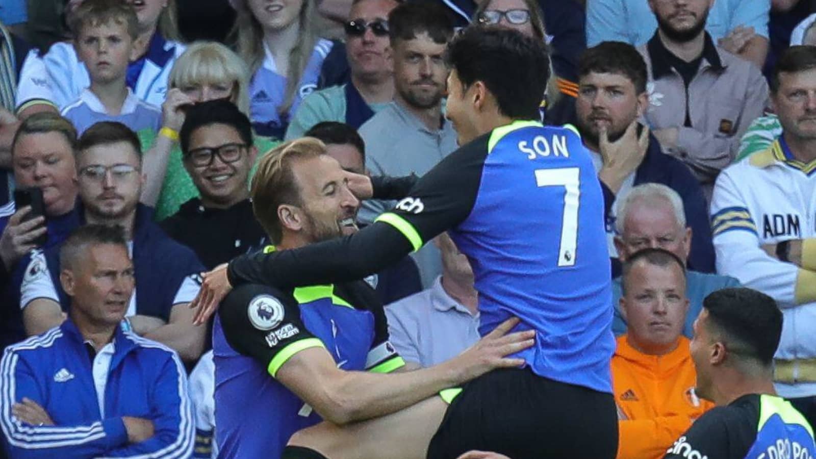 Tottenham adamant Man Utd can't have £100m star, as crazy free transfer ...