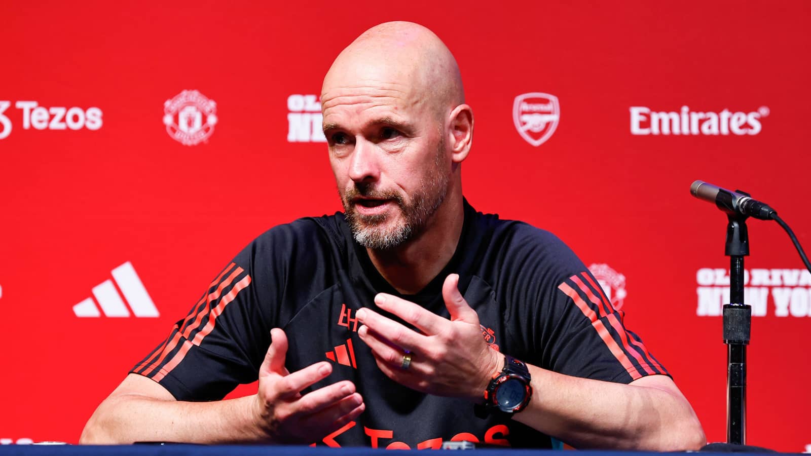 Ten Hag warned Man Utd star will cause problems if not sold quickly ...
