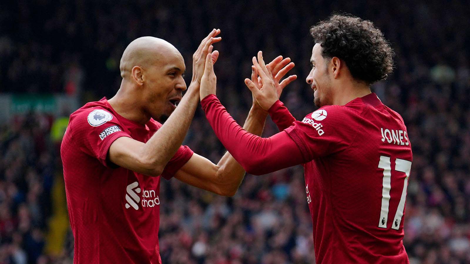 Liverpool hero set for lucrative move as Fabrizio Romano delivers "here ...