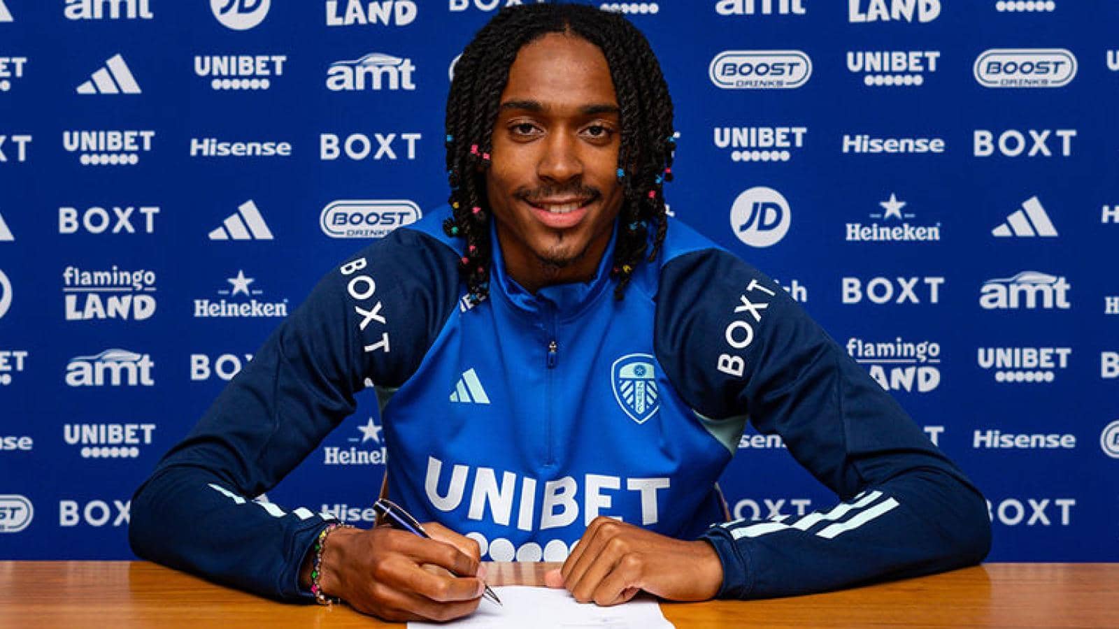 Major Leeds Utd coup confirmed, as sixth signing shares Farke vision ...