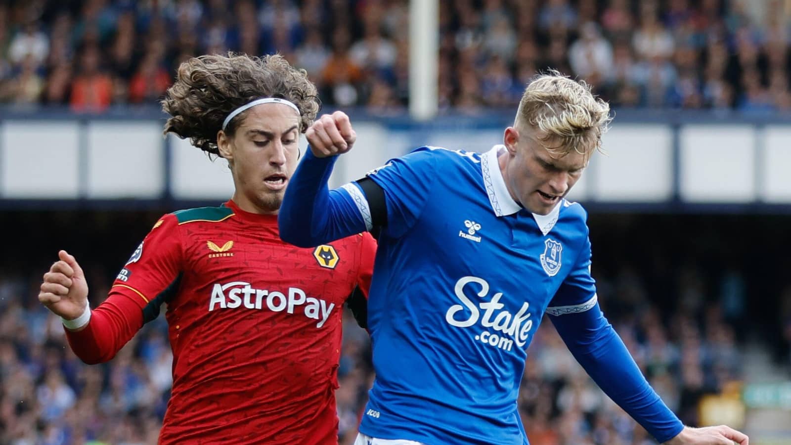 Man Utd dodge major bullet with Ten Hag target 'not at their level ...