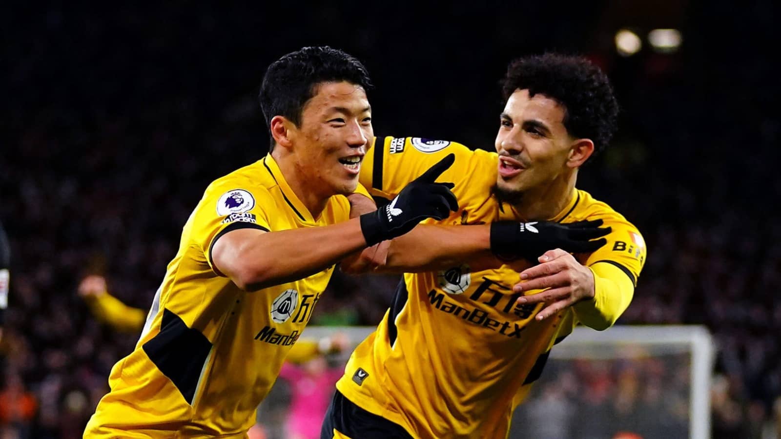 Pochettino moves to destroy Liverpool plans as Chelsea burst into race ...