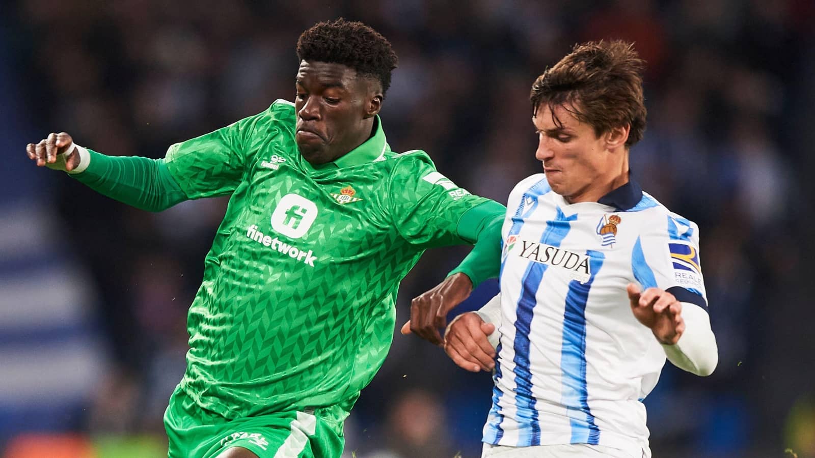 Brentford prepare audacious club-record offer to beat Man Utd ...