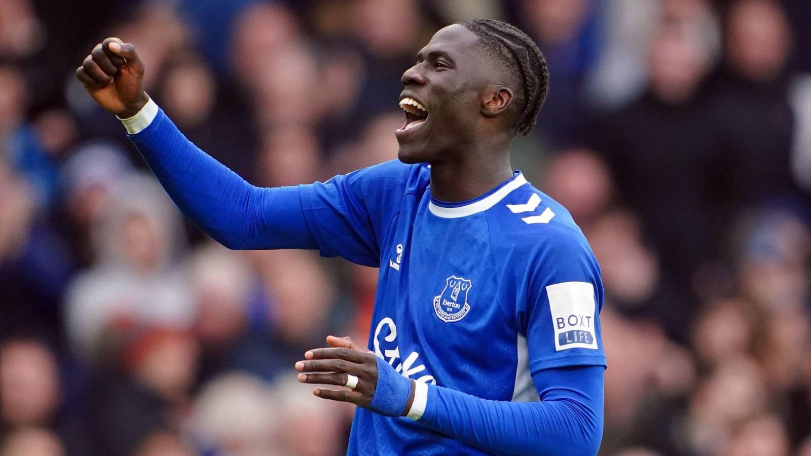 Barcelona 'hoping Everton go down' as they aim to beat Man Utd, Chelsea ...