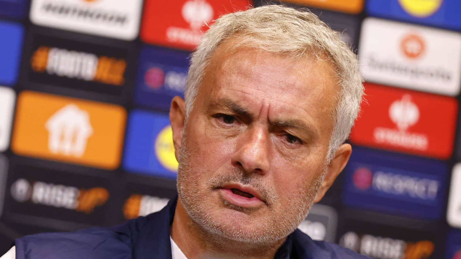 Chelsea news: Blues transfer blow as Jose Mourinho to BLOCK defender ...