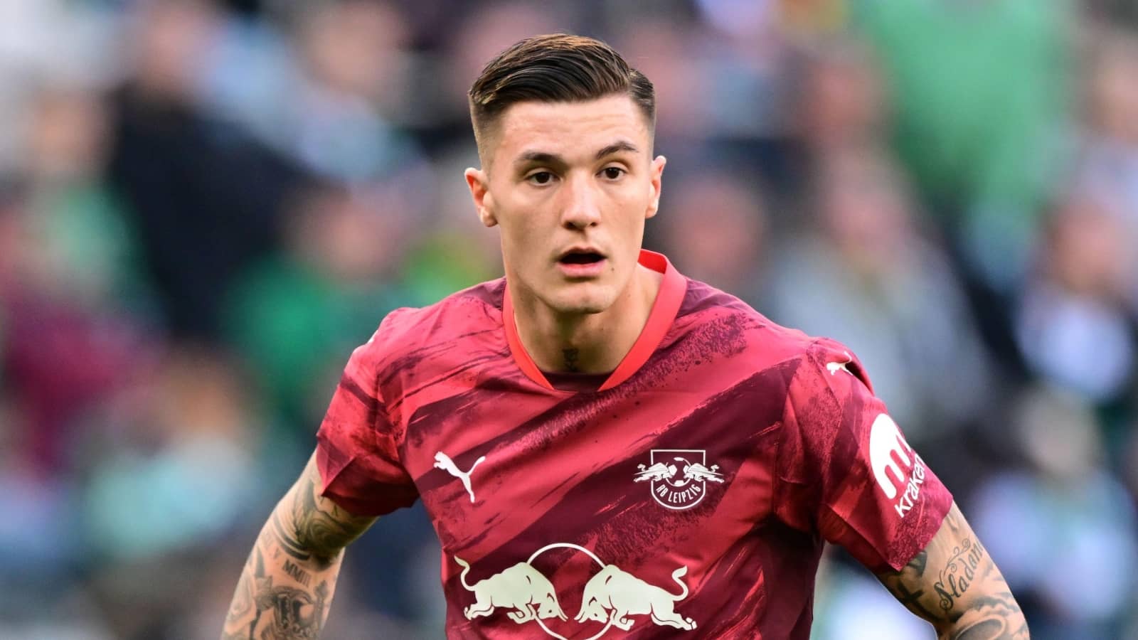 Benjamin Sesko: Saudi, Italian clubs converge on star after Arsenal ...