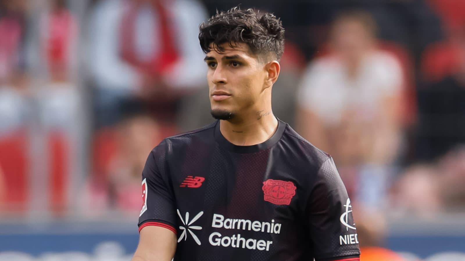 Piero Hincapie: Arsenal move runs into trouble as Gunners given big ...