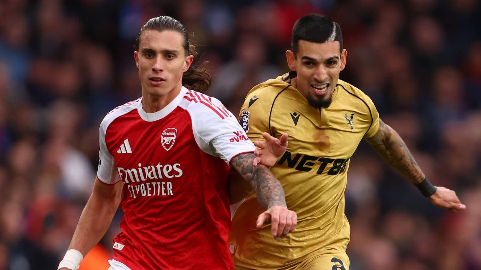 Barcelona prep £26m swoop for 'the best wing-back in the Prem' as Flick ...